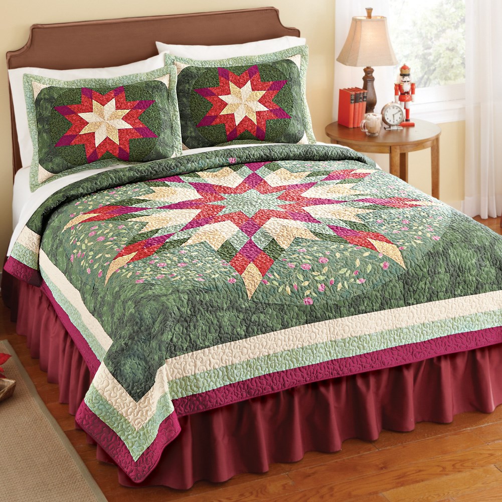 Holiday Star Christmas Patchwork Quilt Collections Etc