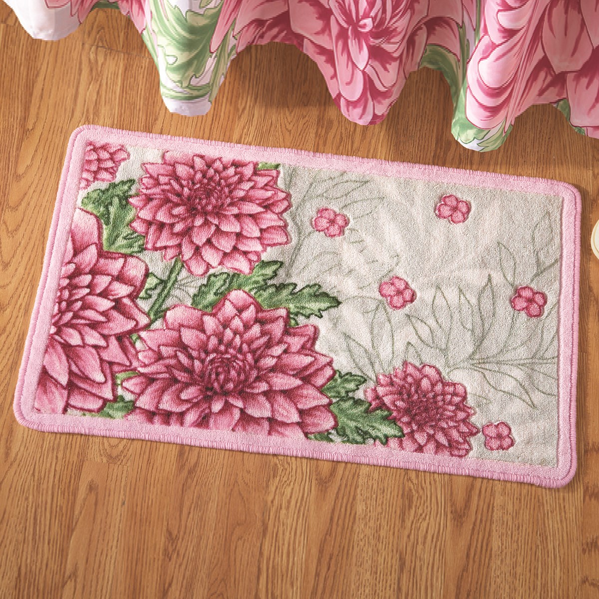 Chrysanthemum Floral Bath Rug | Collections Etc.