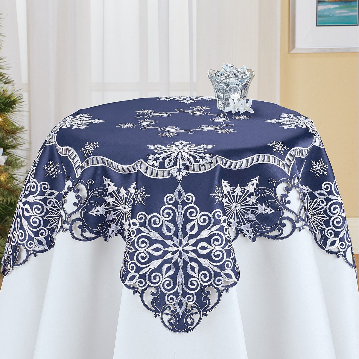 Elegant Snowflake Christmas Table Linens | Collections Etc.