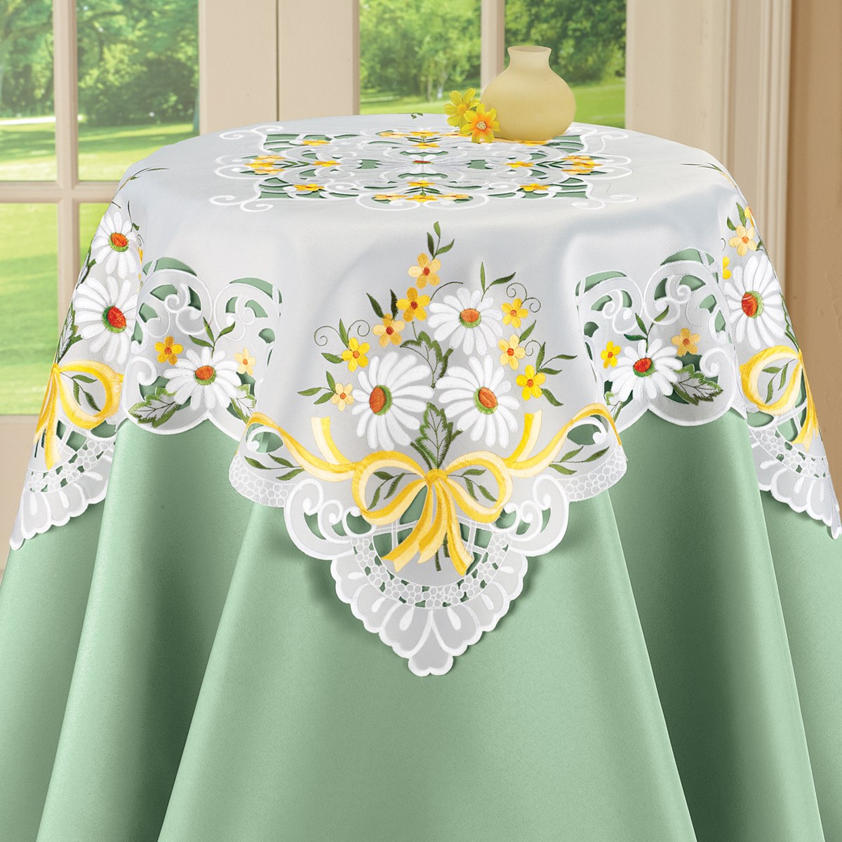 Daisy Embroidered Spring Table Linens | Collections Etc.