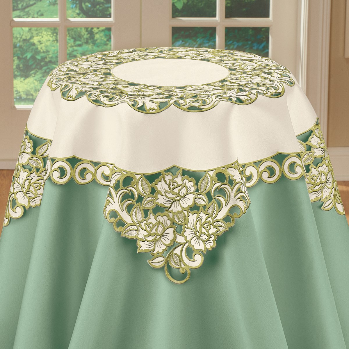 Elegant Wildflower Rose Table Linens | Collections Etc.