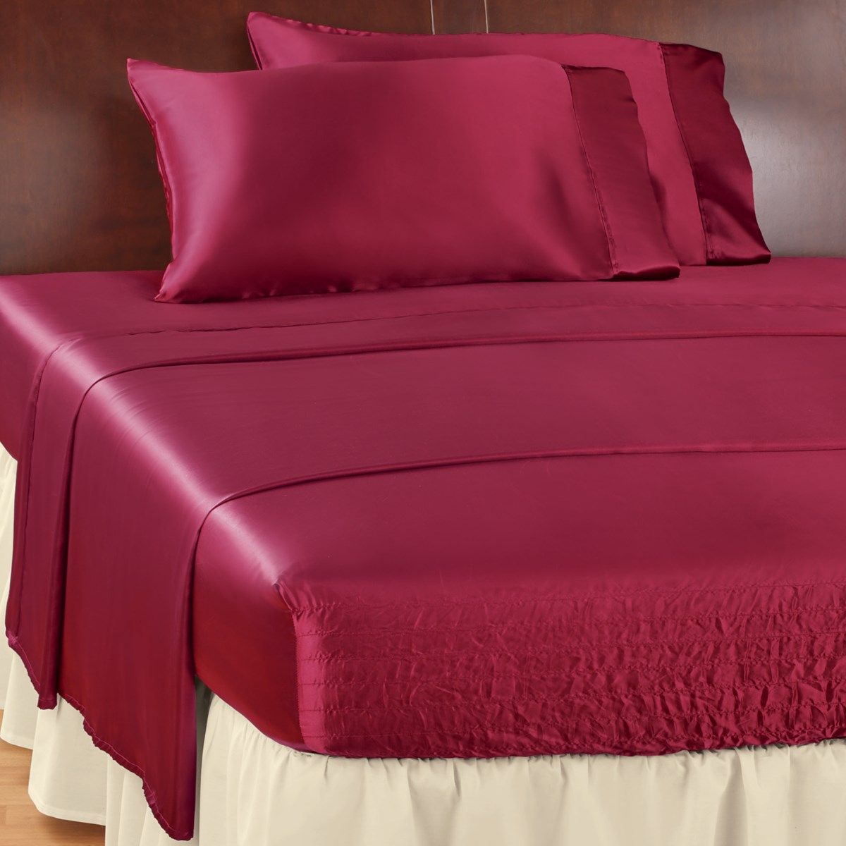 Bed Tite Satin Sheets Set, 4 Pc | Collections Etc. Bed Tite Satin Sheets Set, 4 Pc | Collections Etc.