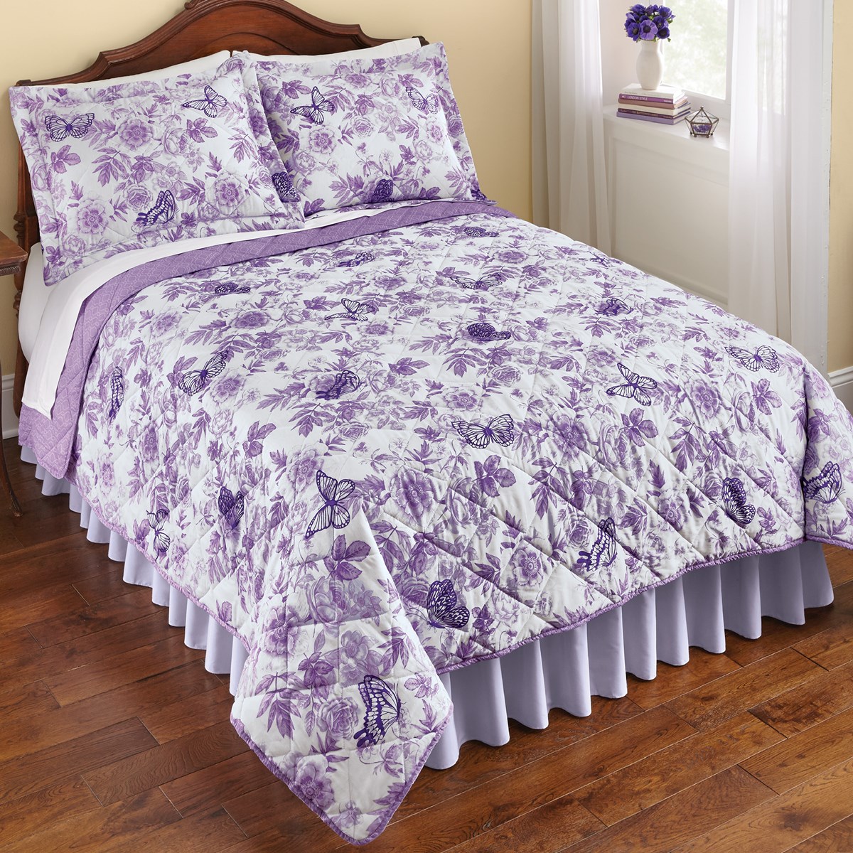 Lilian Lavender Floral Reversible Quilt | Collections Etc.