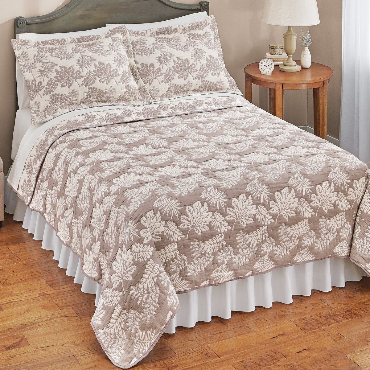 Jacquard Leaf Garden Textured Quilt | Collections Etc.