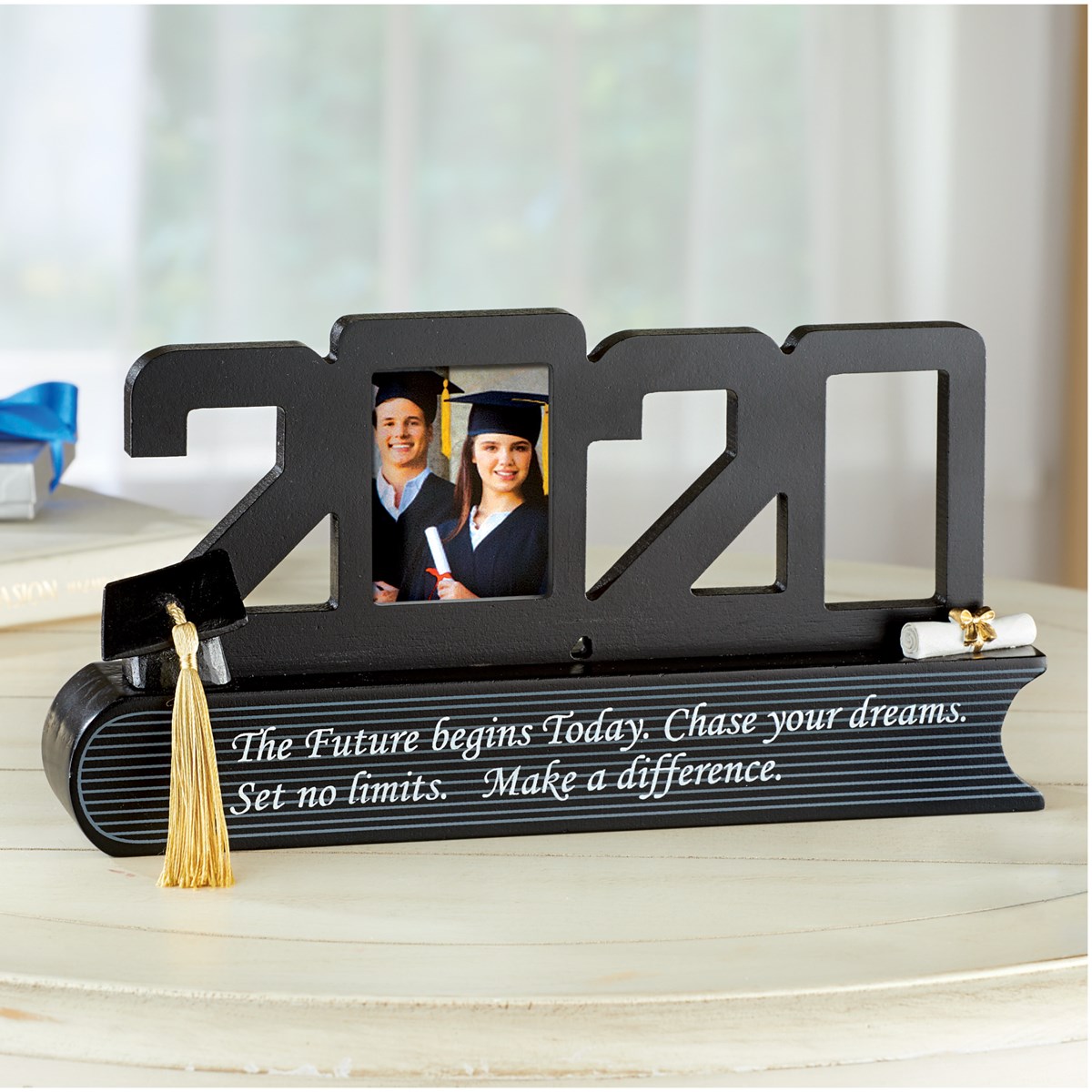 2020 Graduation Photo Frame with Inspirational Word Base | Collections Etc.