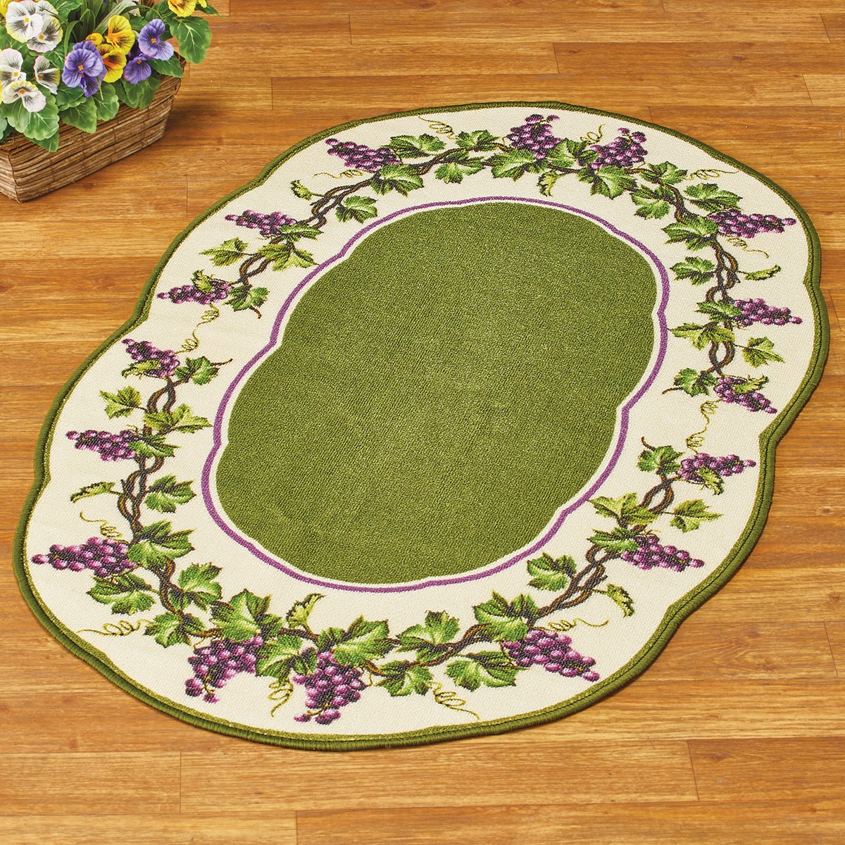 Elegant Vineyard-Inspired Scalloped Oval Accent Rug | Collections Etc.