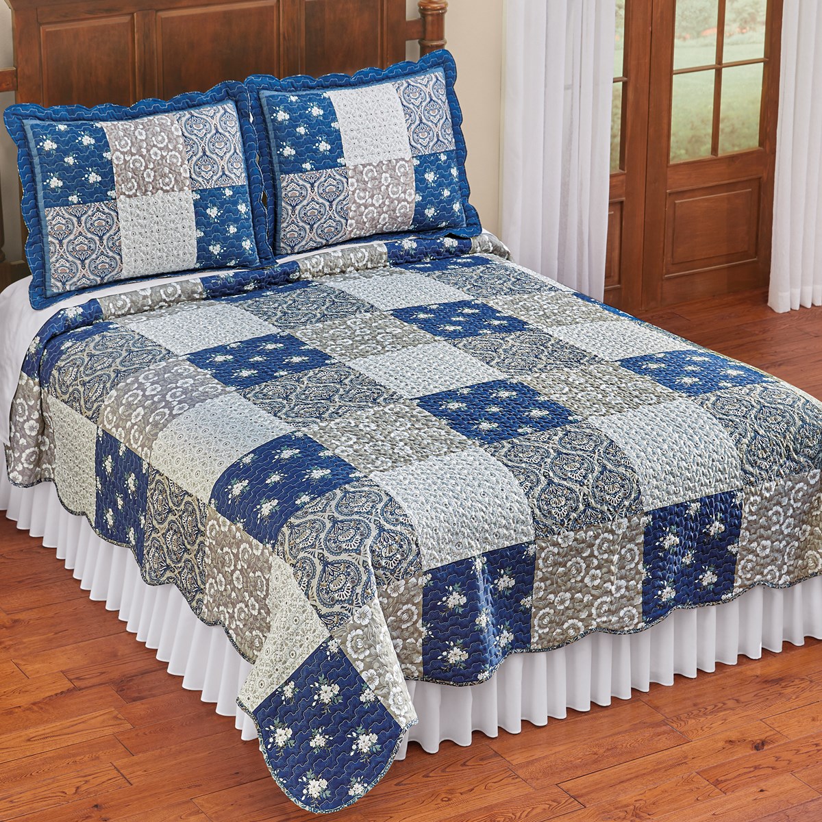 Reversible Clara Floral and Medallion Patch Quilt | Collections Etc.