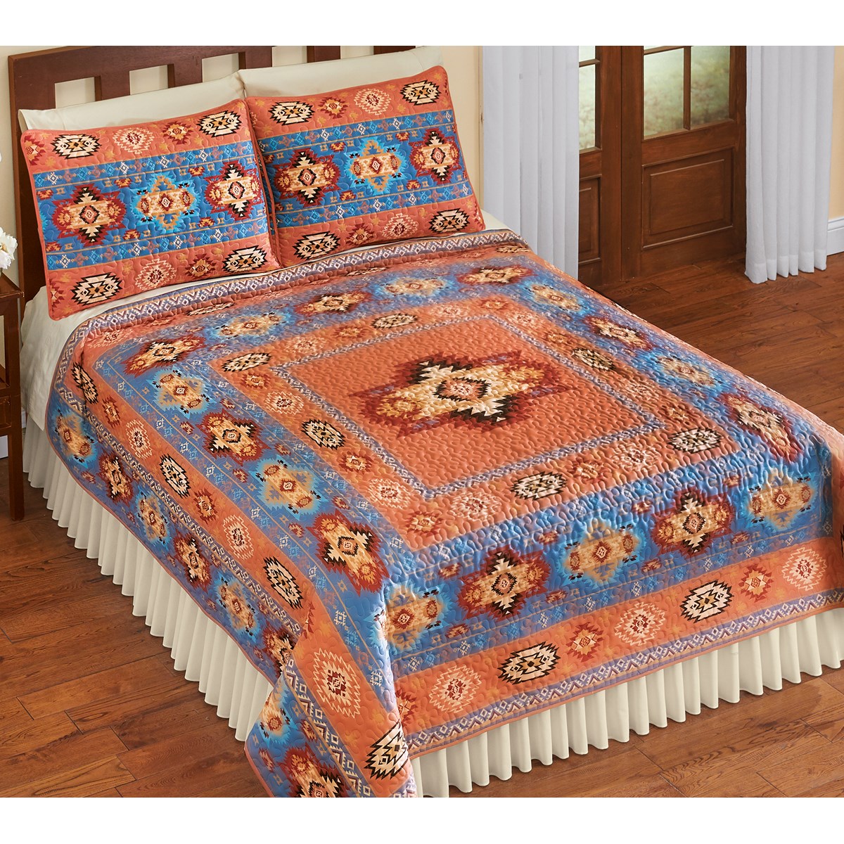 Southwest Style Border Quilt with Reverse Terracotta Pattern ...
