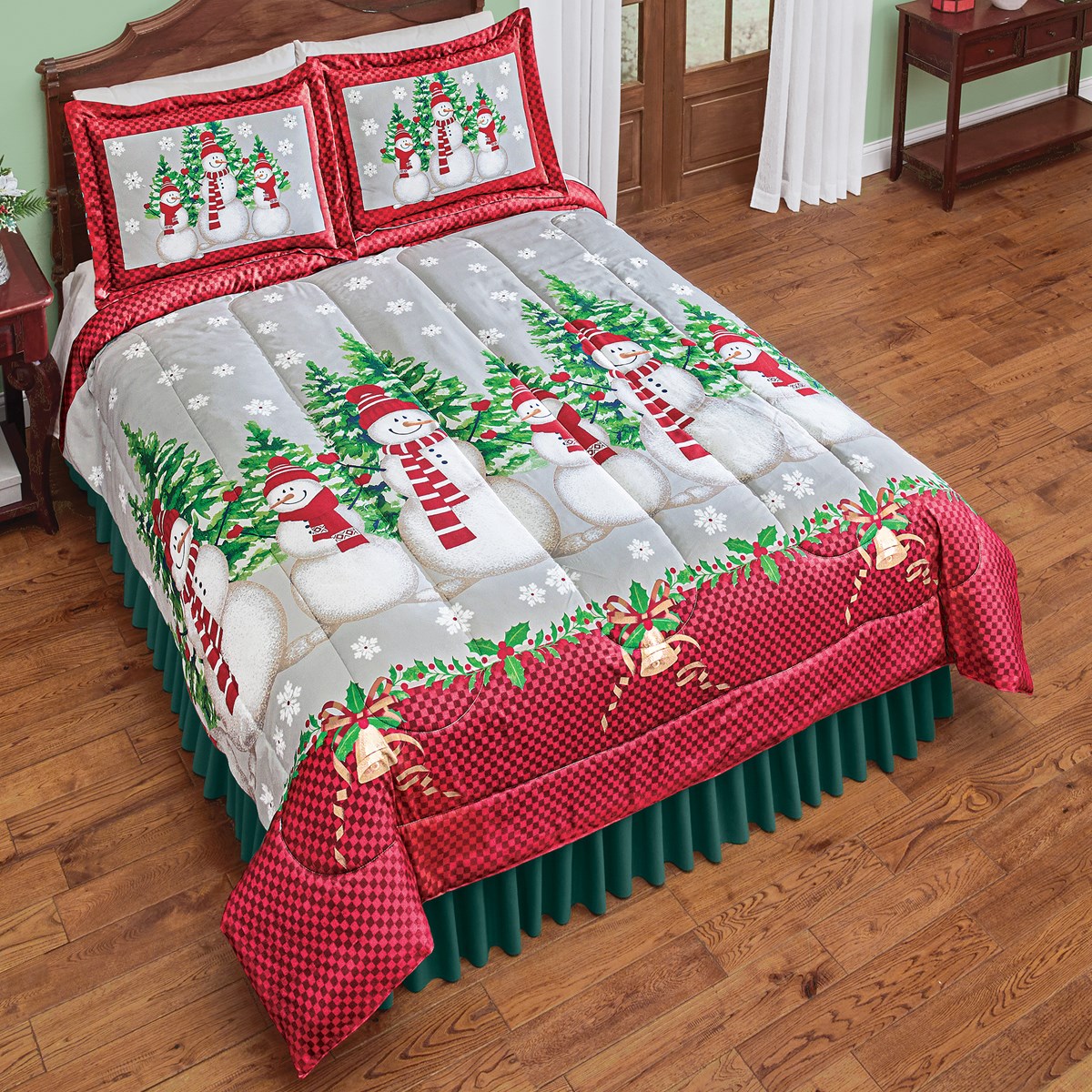 Snowman Family Comforter and Pillow Shams Set | Collections Etc.