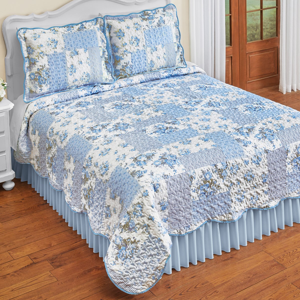 Lovely Reversible Floral Patchwork Polyester Quilt | Collections Etc.