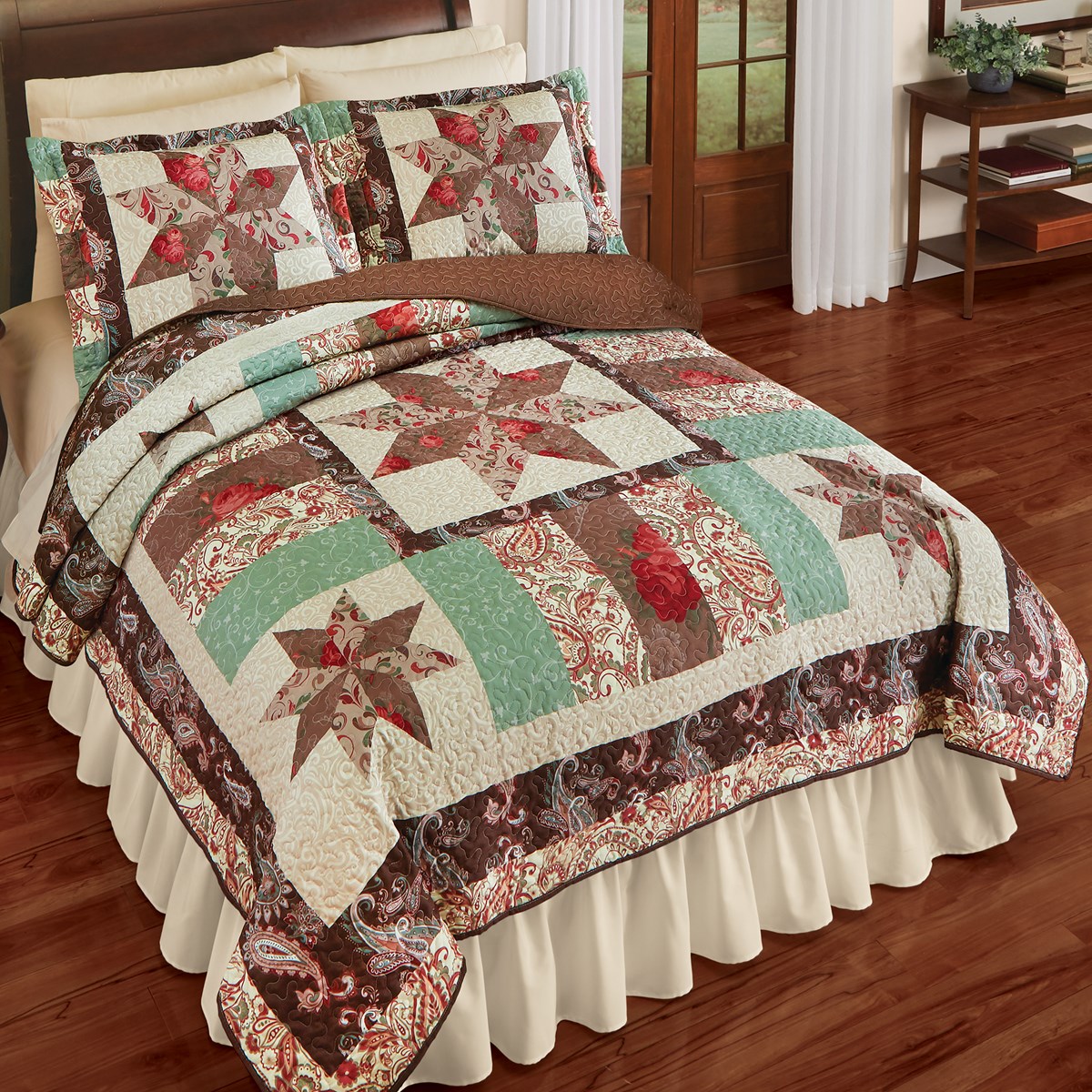 Central Star Patchwork Reversible Quilt | Collections Etc.