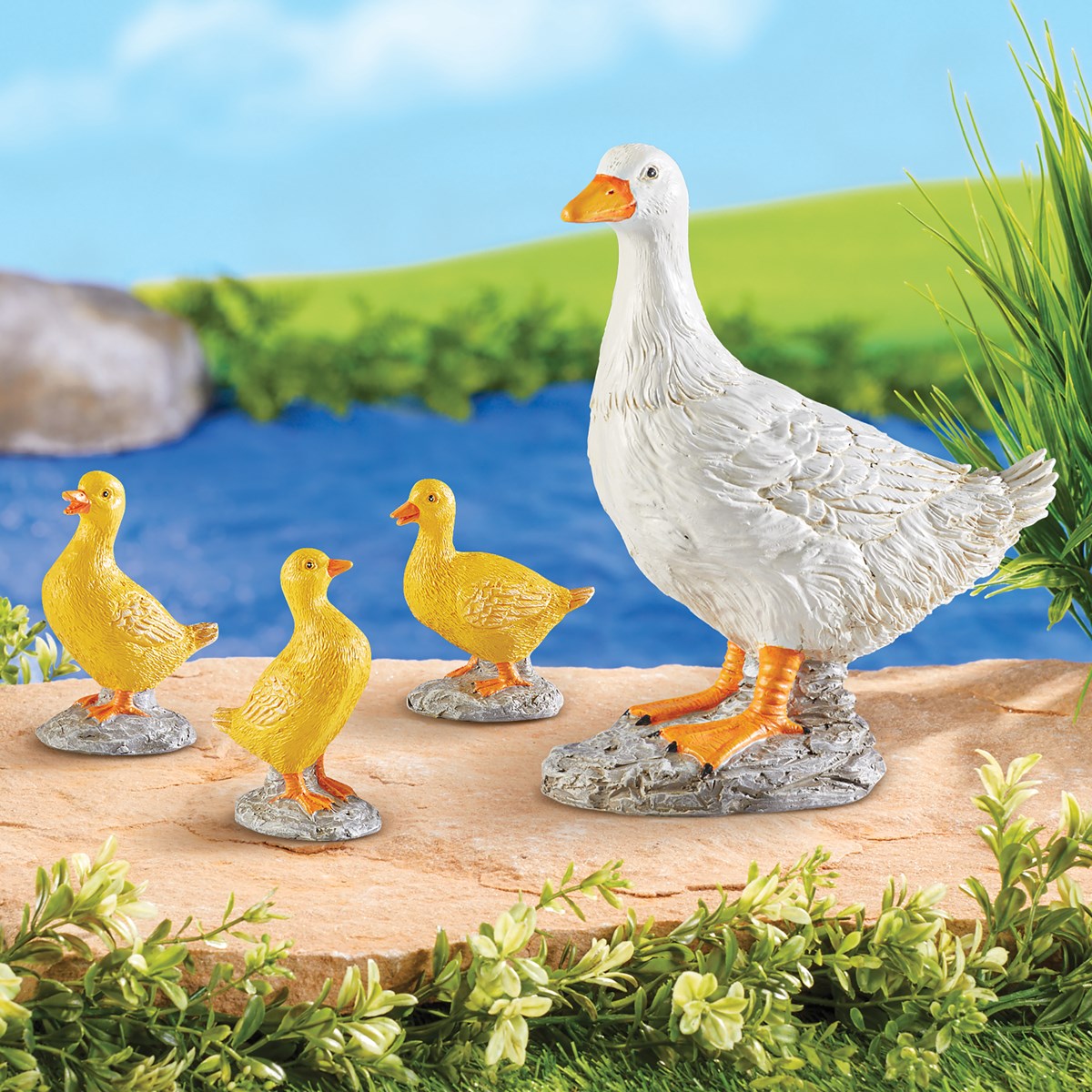 Realistic Hand-Painted Mama Duck and 3 Ducklings Statues | Collections Etc.