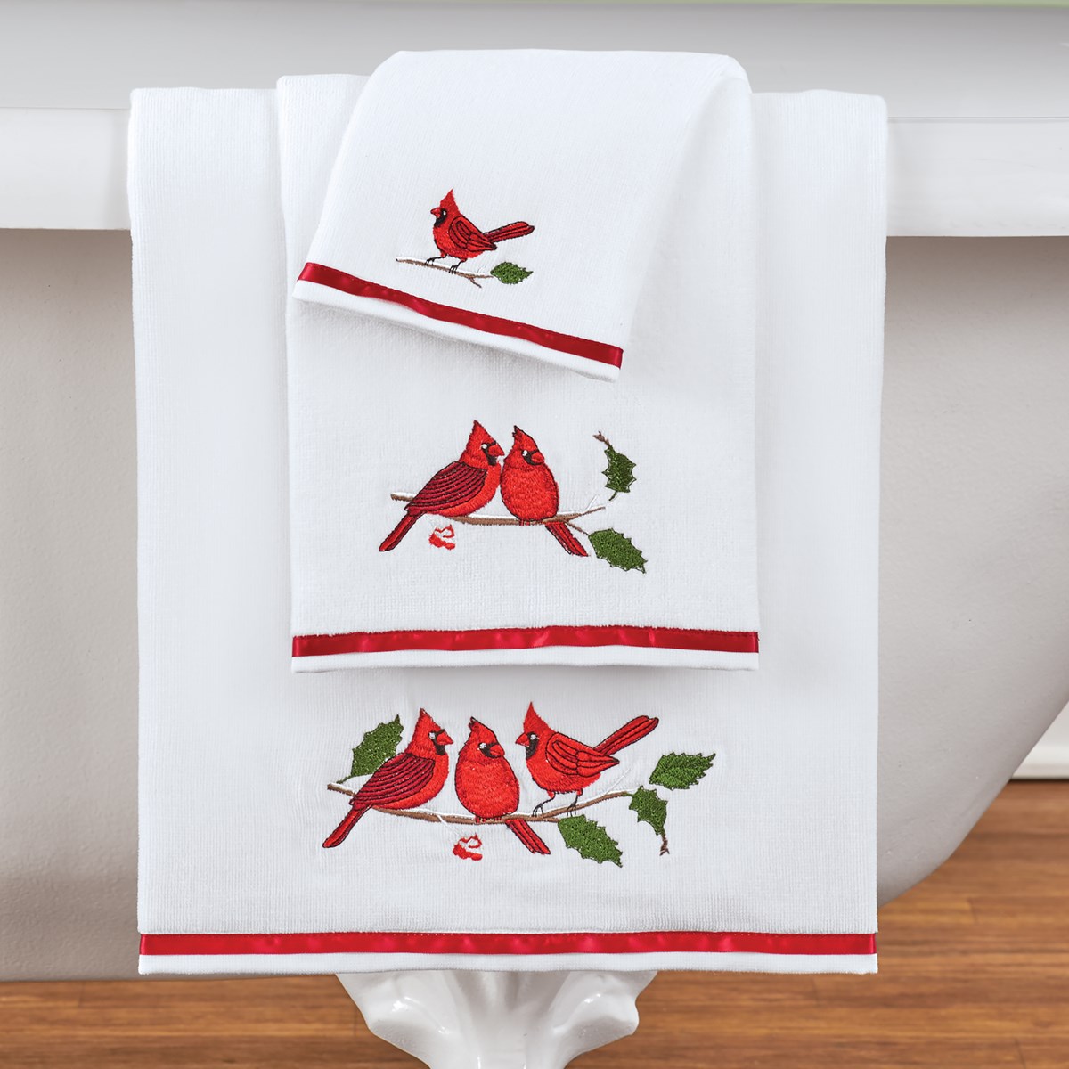 Cardinals On Branch Winter Holly Bath Towel Set | Collections Etc.