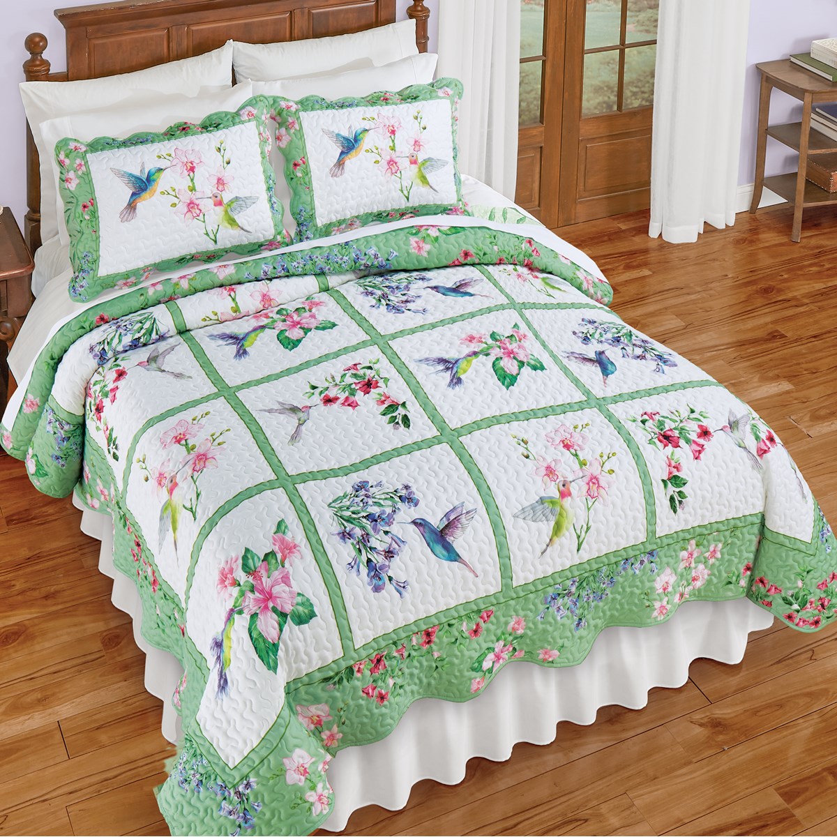Hummingbird Floral Patchwork Scalloped Edge Quilt | Collections Etc.