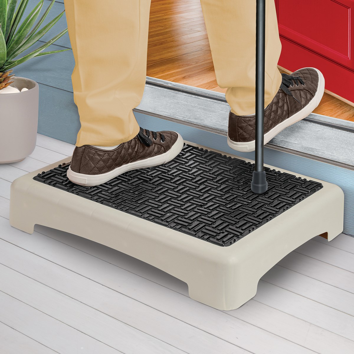 Deluxe Outdoor 4-Inch Mobility Slip-Resistant Step | Collections Etc.