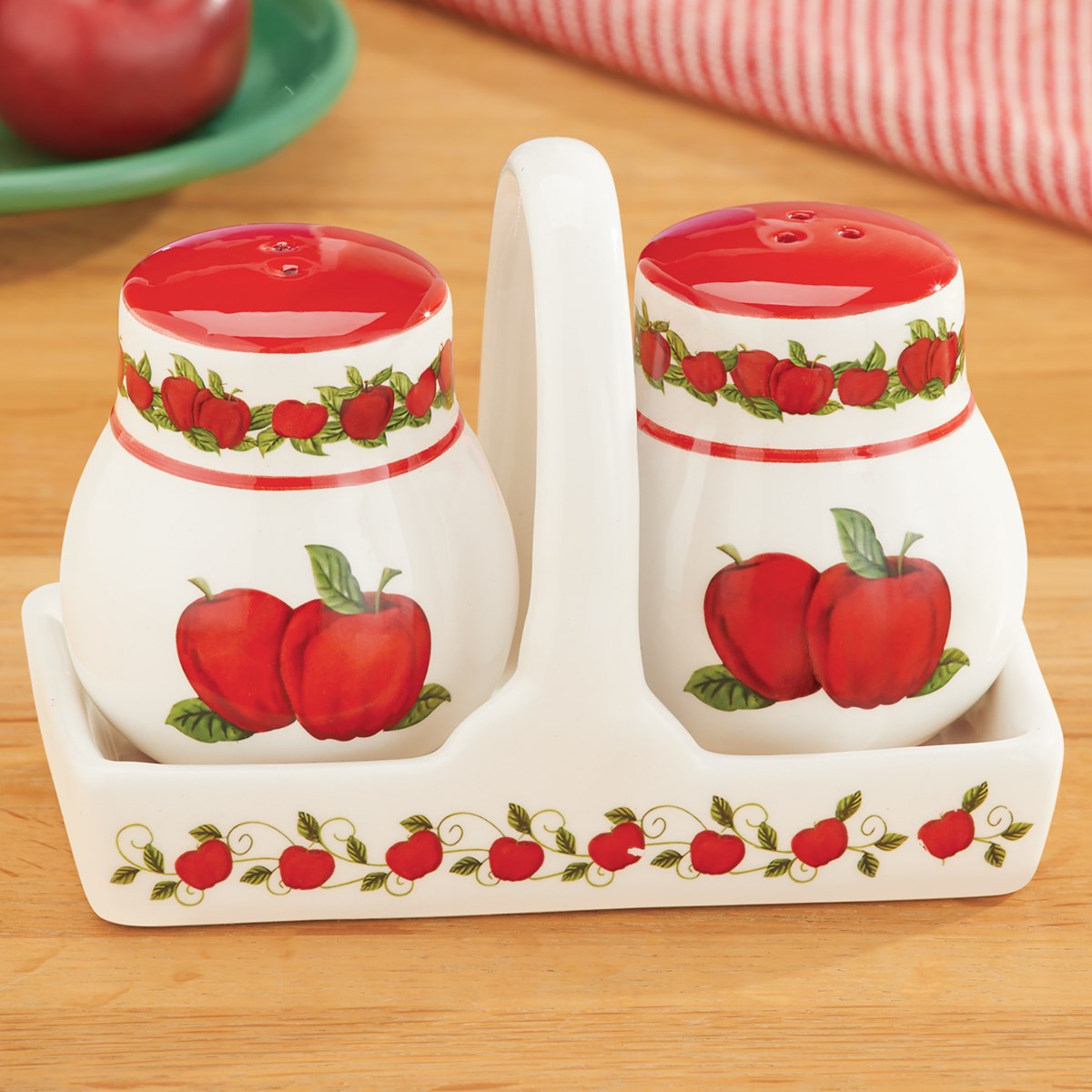 Hand-Painted Country Apple Salt & Pepper Shaker 3-Piece Set ...