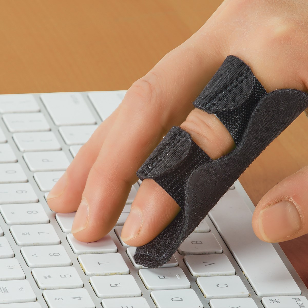 Adjustable Padded Finger Splints - Set of 2 | Collections Etc.