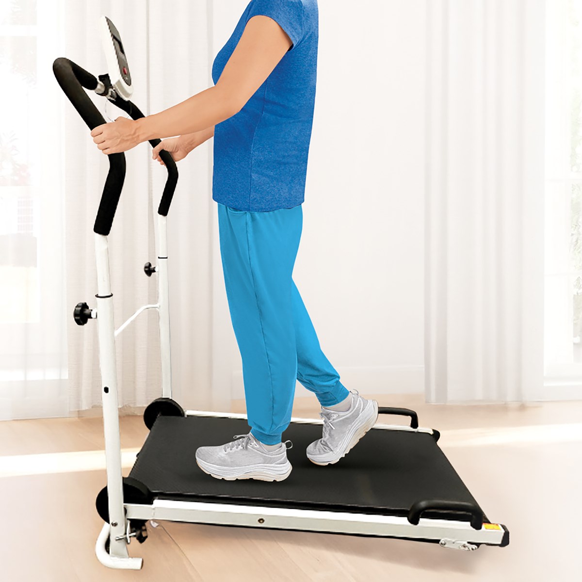 Adjustable Lightweight Foldable Treadmill with Easy-to-Read Display ...