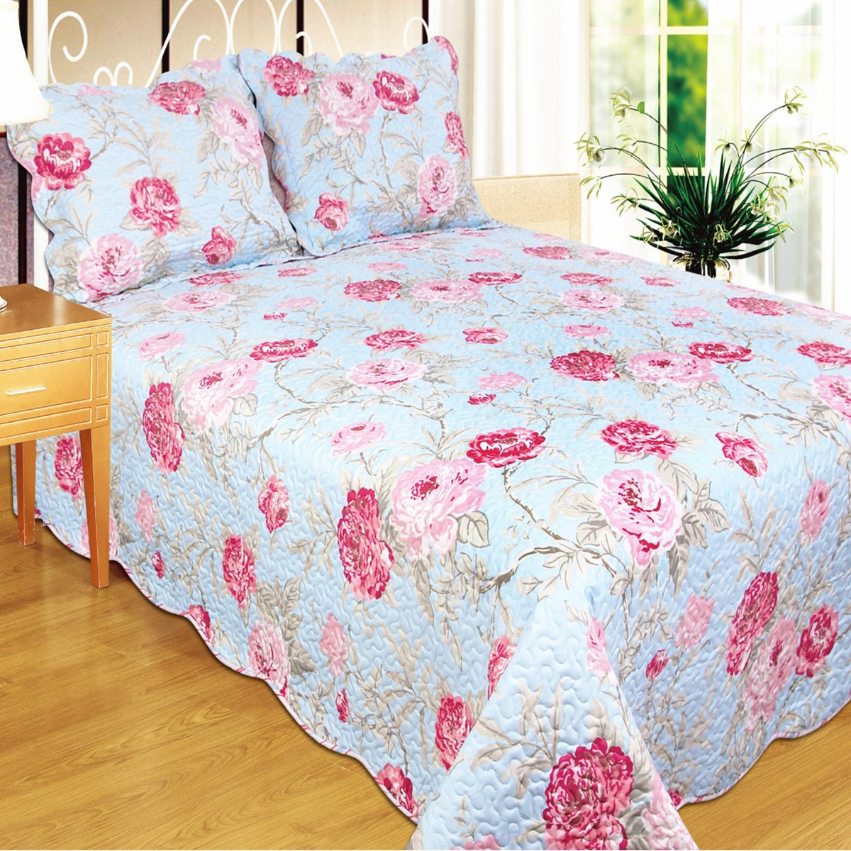 Reversible Lexi Pink Rose Quilt Set | Collections Etc.